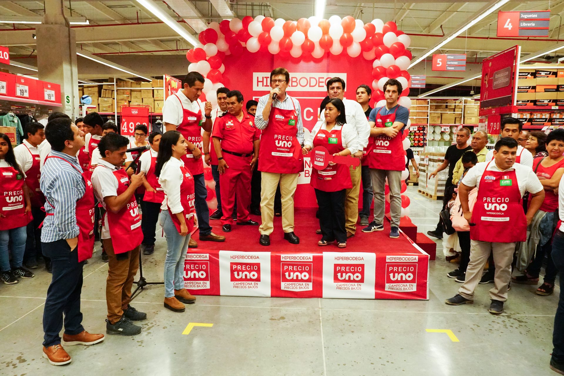 Hiperbodega Precio Uno inaugura nuevo local en Veintiséis de Octubre ...