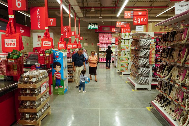 Hiperbodega Precio Uno inaugura nuevo local en Veintiséis de Octubre ...