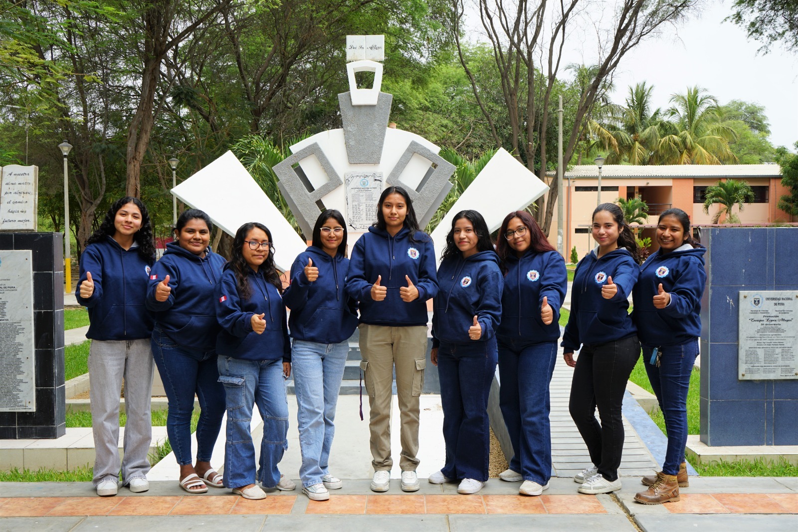 Equipo femenino del Club de Robótica "Eli7e" de la UNP participará en ...